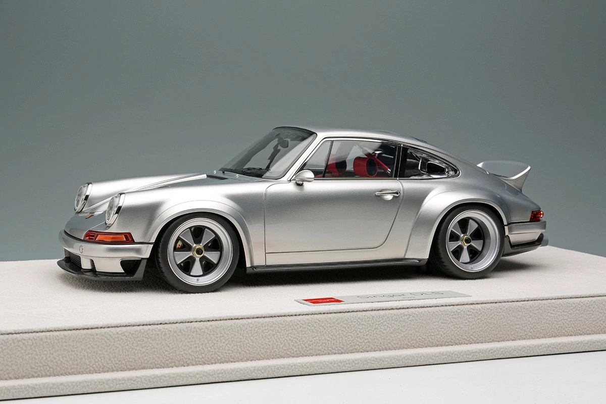 1/18 Make UP/Eidolon Singer DLS EML018S